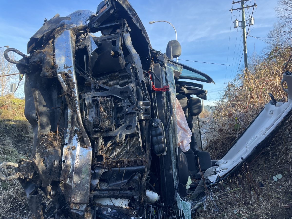 One hospitalized after Barnet Highway rollover – Tri-Cities Dispatch